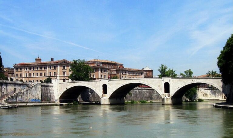 Roma Nord, lo stato di degrado del Ponte Flaminio - RomaIT